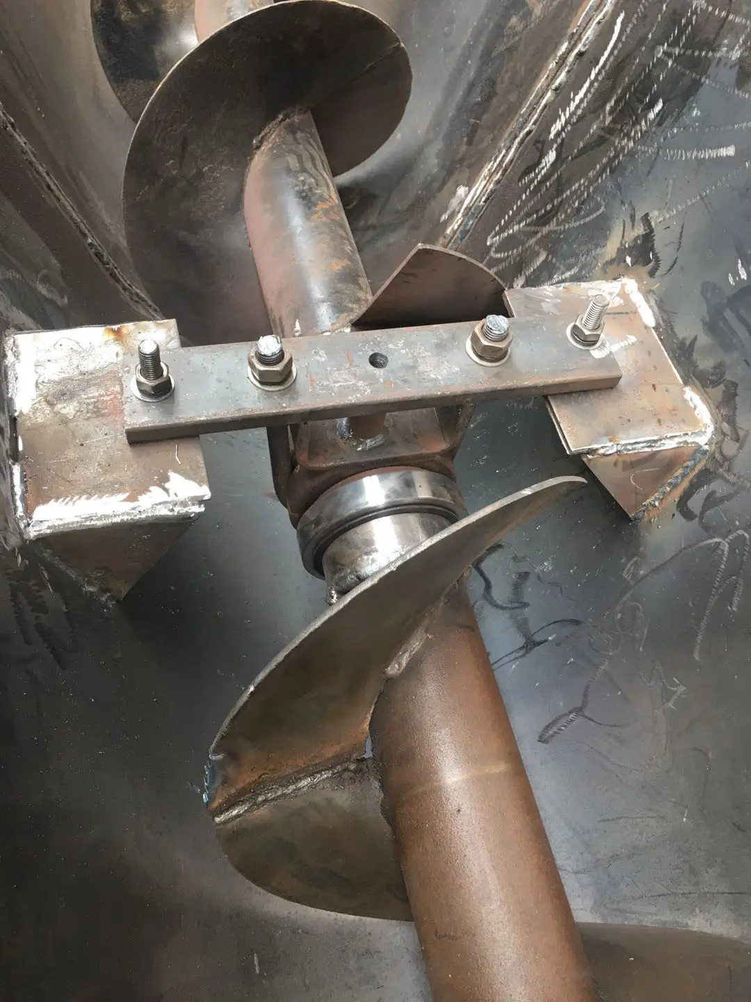 Intermediate Hanger Bearing Support for Screw Conveyor - Durable Carbon ...