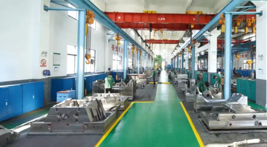 奔驰1188859601 C118 CLA 180/200/220/250 X118 CLA射击制动2019-2023后保险杠 ...