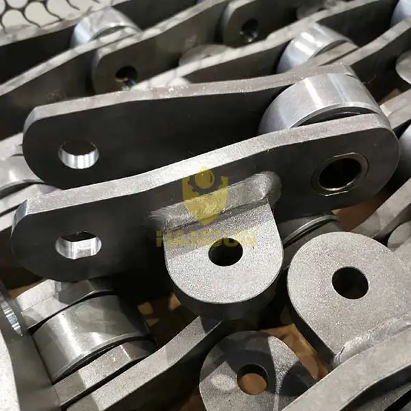 Intermediate and Bagasse Carrier Chains with Cranked Link