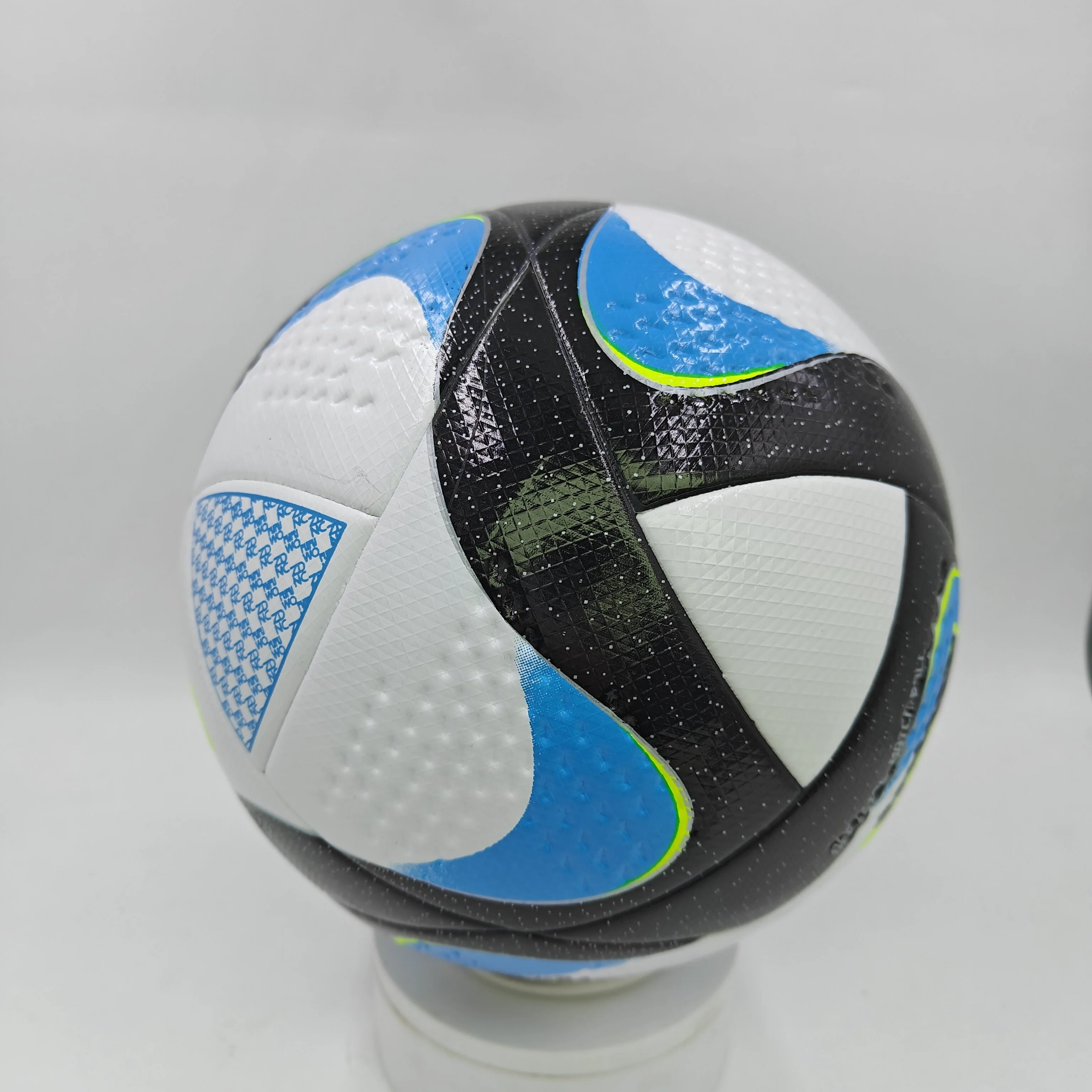 Seamless Heat Bonding Soccer Ball - High Quality Training