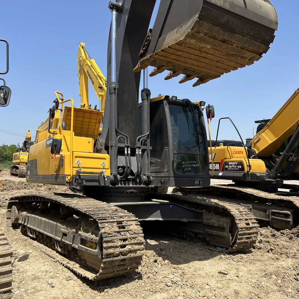 Volvo EC300DL Used Excavator - Low Price, High Performance
