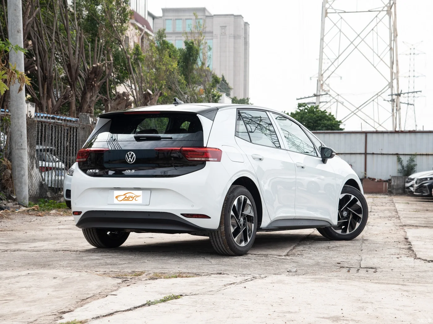 2023 Vw Id3 Hot Selling Seats Mileage 607 Km Vw Id3 Volkswagens ...