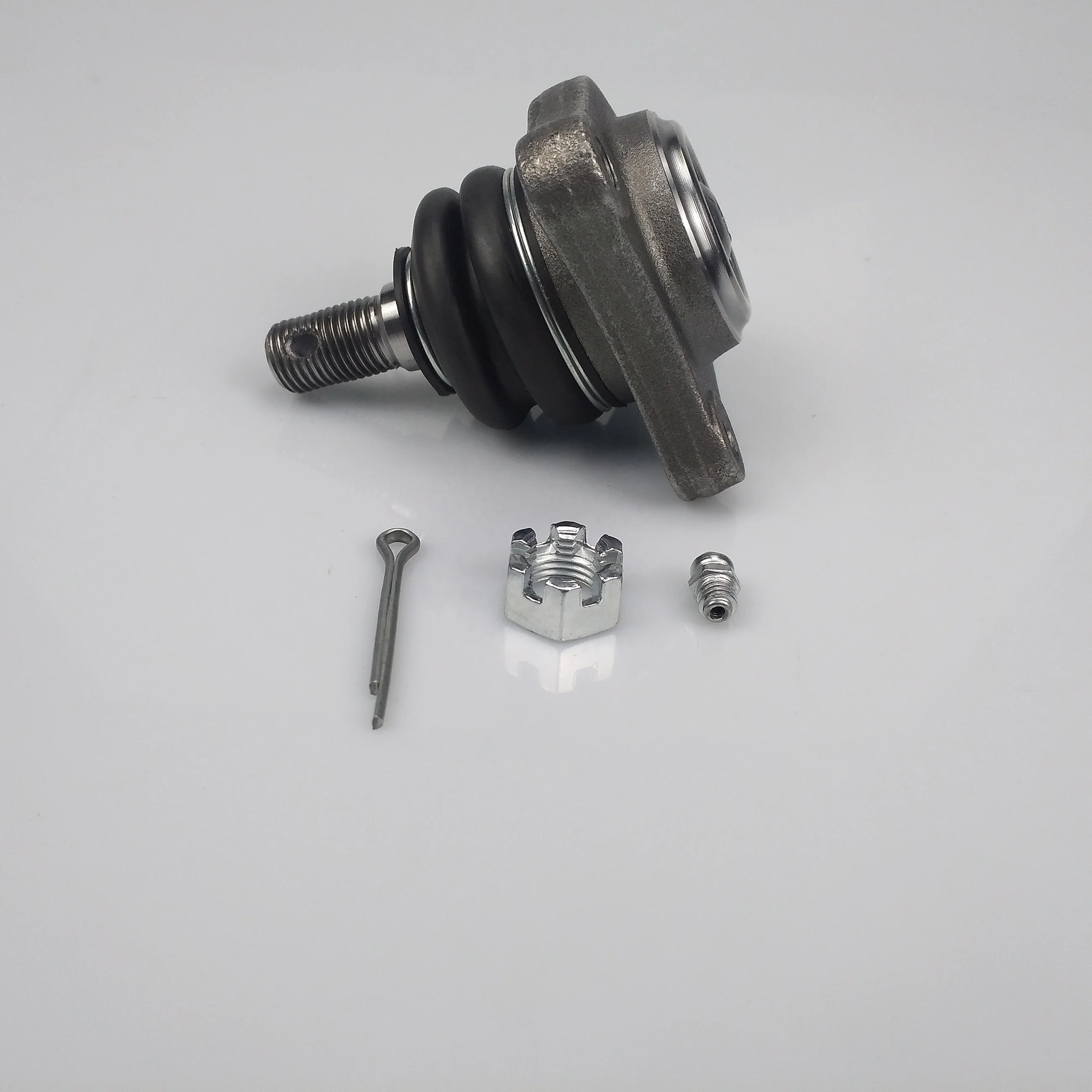 Spherical Ball Joint MR496792 for Mitsubishi Pajero III