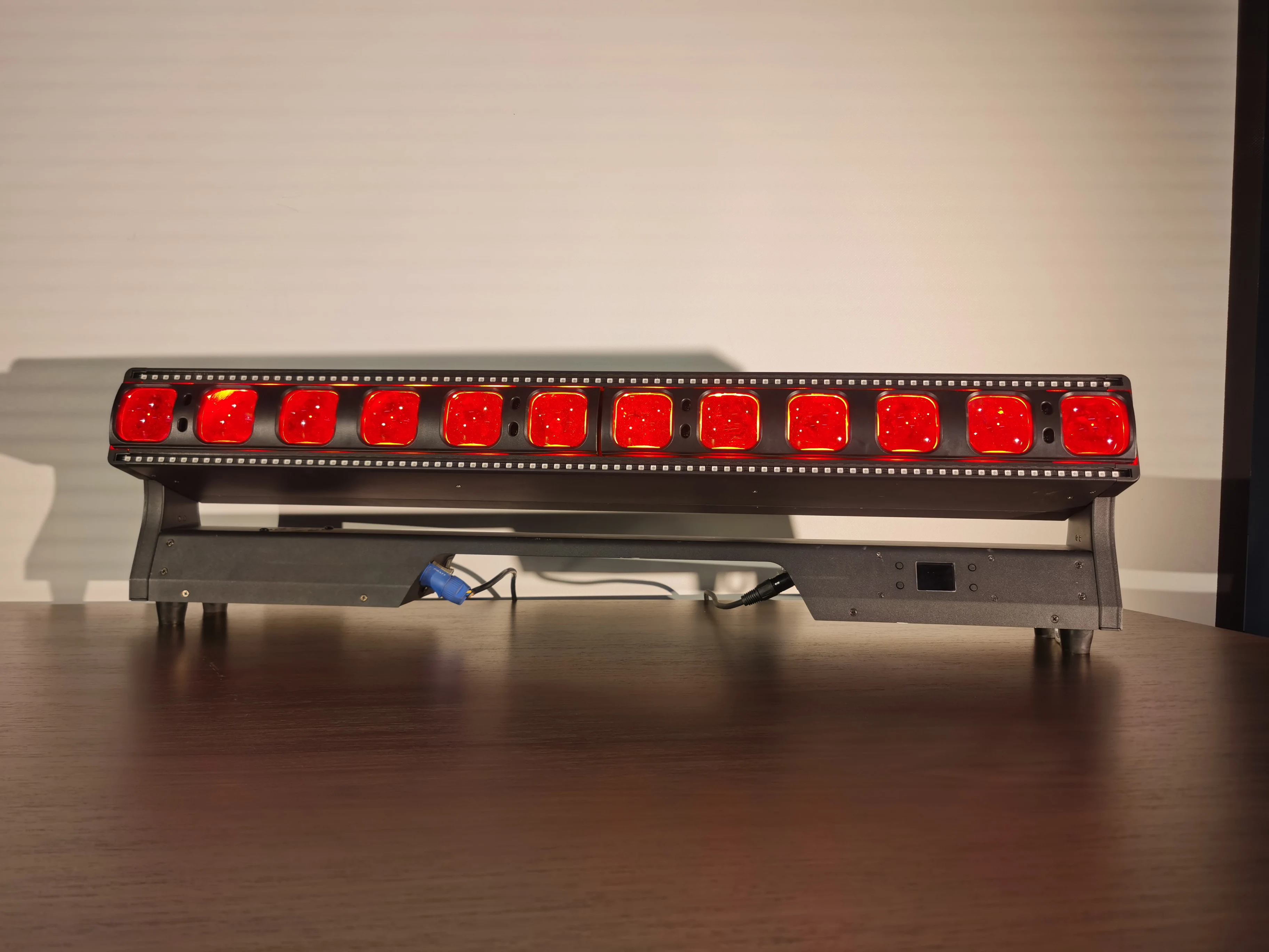 12x40w Pixel Zoom Beam Led Bar Moving Headlights Zoom Head Lights - Buy ...