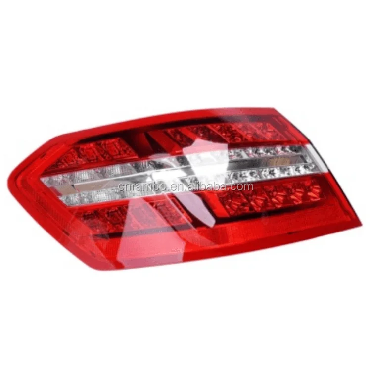 OEM 2128851022 2128850822 Front Bumper Grille for Mercedes Benz W212