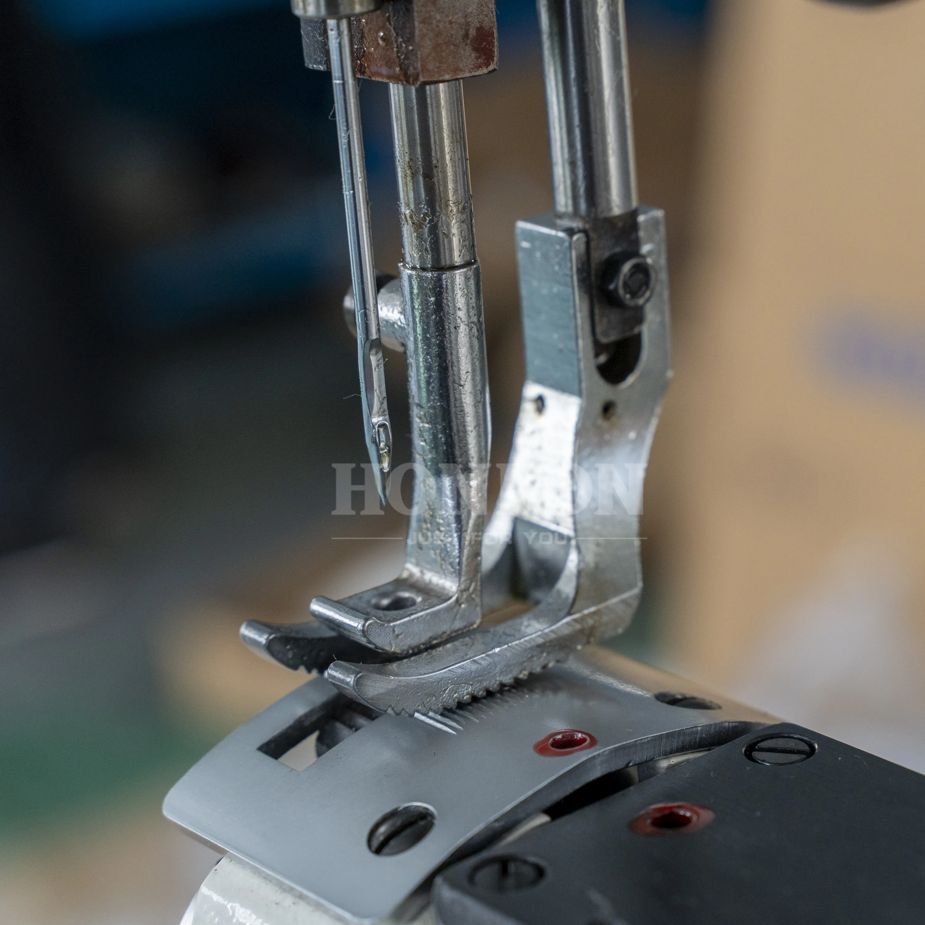 HONKON HK-441 - Heavy Duty Leather Sewing Machine