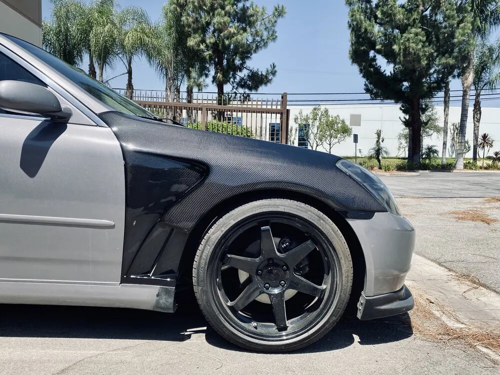 Q50 Side Fenders for Infiniti Q50 - Carbon Fiber Upgrade