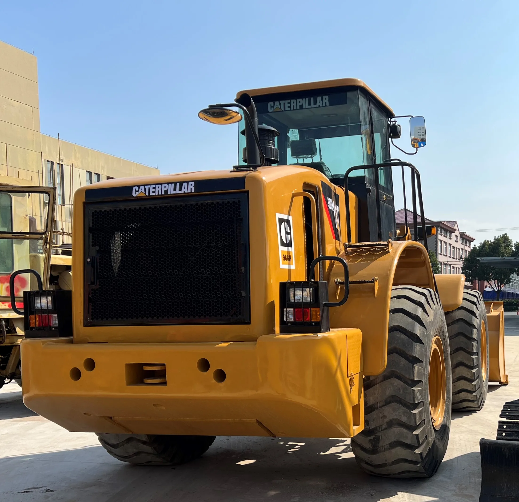 Used Cat Loaders 966H Wheel Loader Is Ready to Go Earth-moving Machines ...