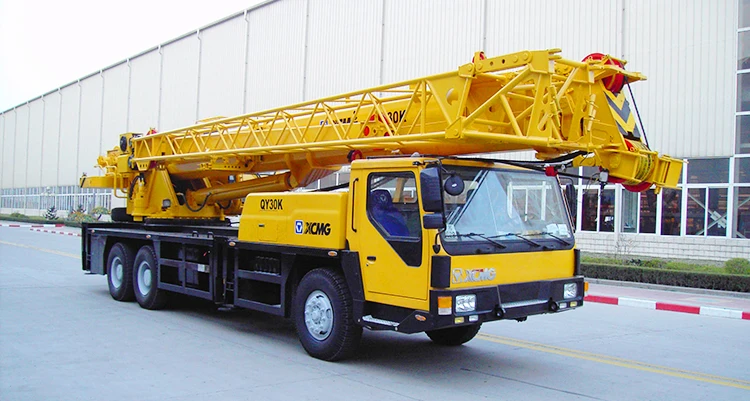 XCMG QY30K5C 30 Ton Mobile Crane - Environmental & Energy-saving