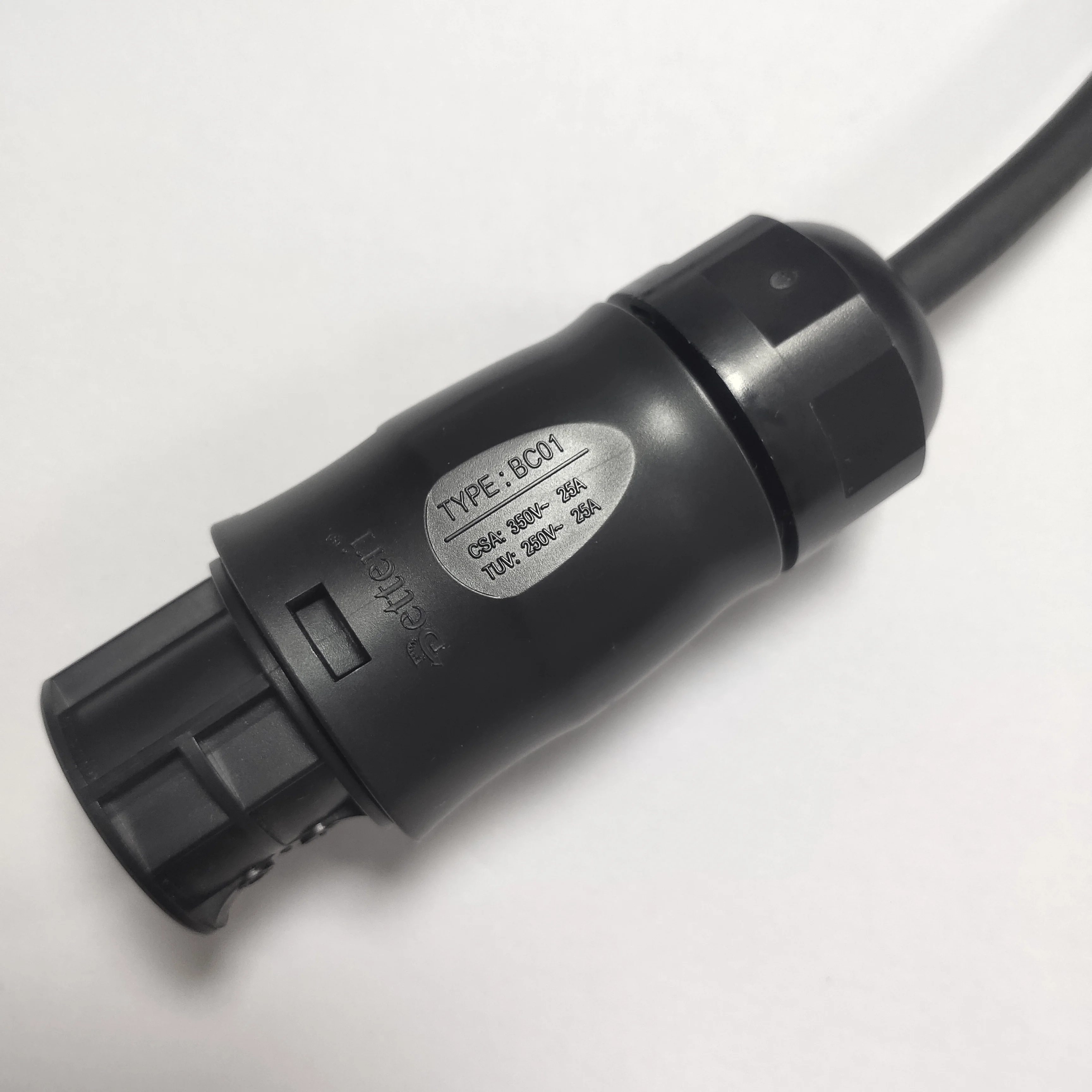 Betteri BC01 AC Female Connector for Hoymiles NEP Micro Inverter