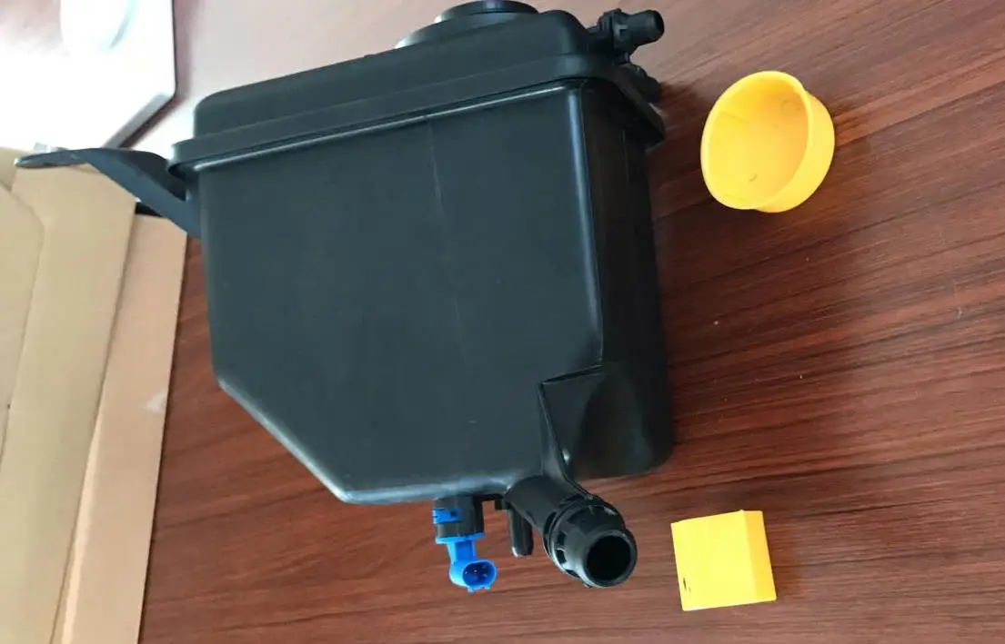 Esaever Expansion Tank 17137519219 7519219 17137542986 Fit For Bmw E60 ...