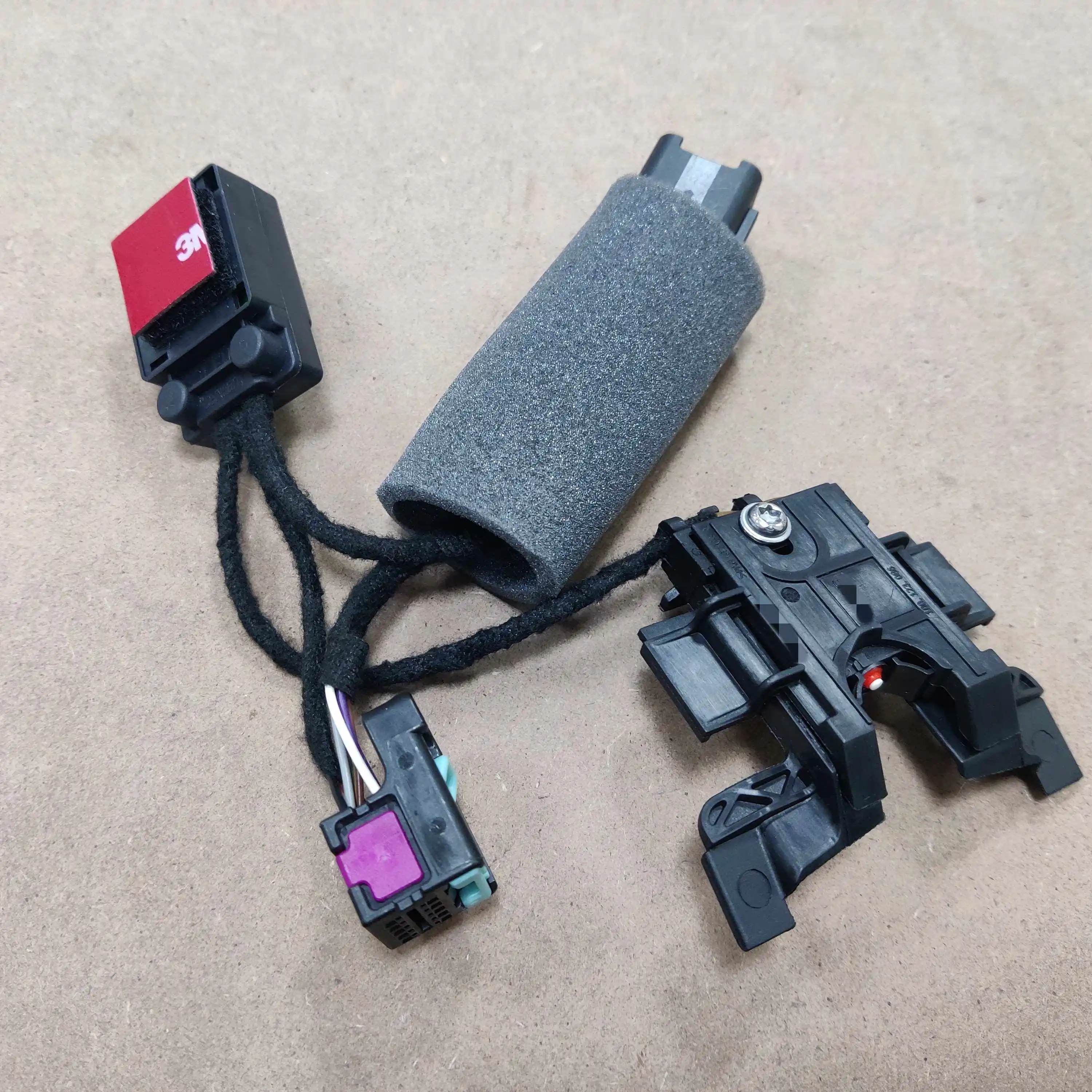 5Q0713128A Shifter Micro Switch for VW Golf MK8 & Octavia