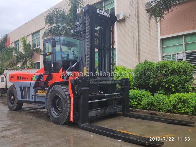 Heavy Forklift Trucks 28 Ton For Heavy Containers Terminal Working ...