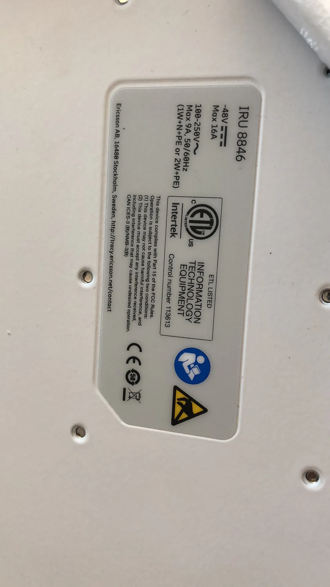 ERICSSON IRU 8846 KRC 161 754/2 5G BBU Nuevo, 5 en stock, Versión R1D