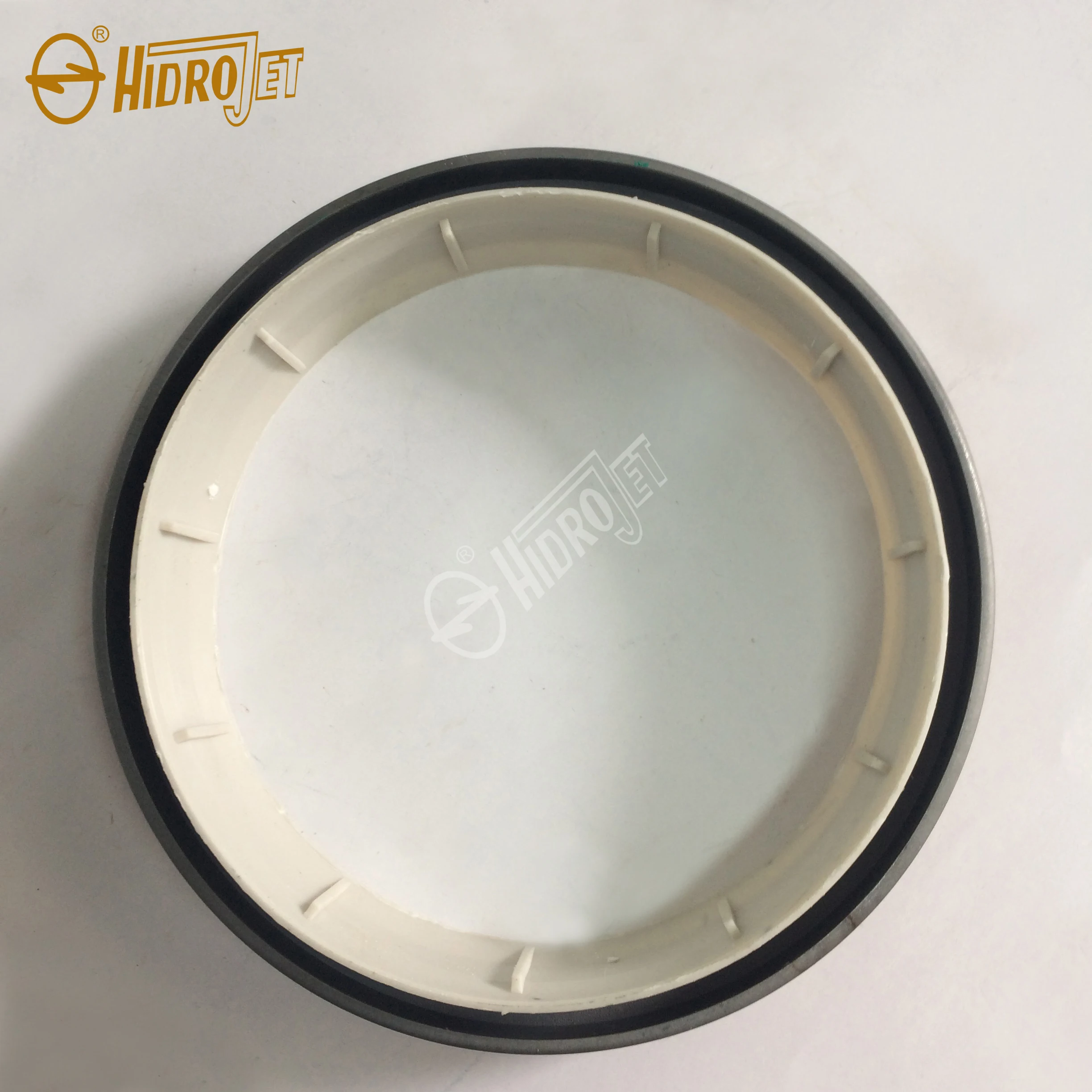 Crankshaft Rear Oil Seal 4890833 Crankshaft Front Oil Seal 3020186 ...