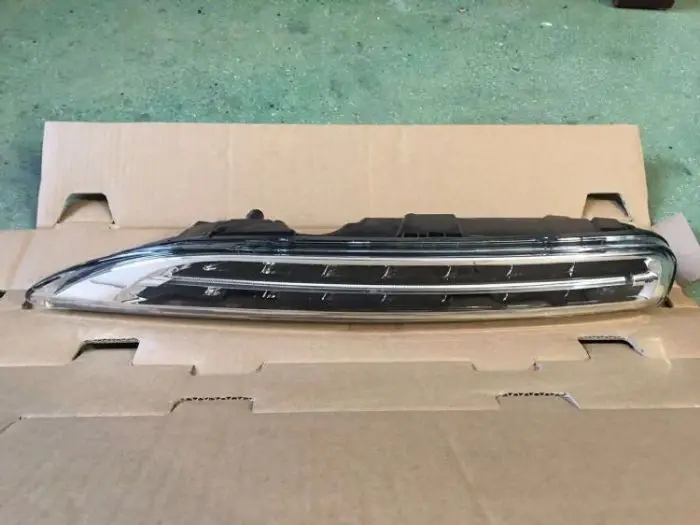 Front Bumper Lamp 95863118100 95863118200 Auto Lighting Systems Daytime ...
