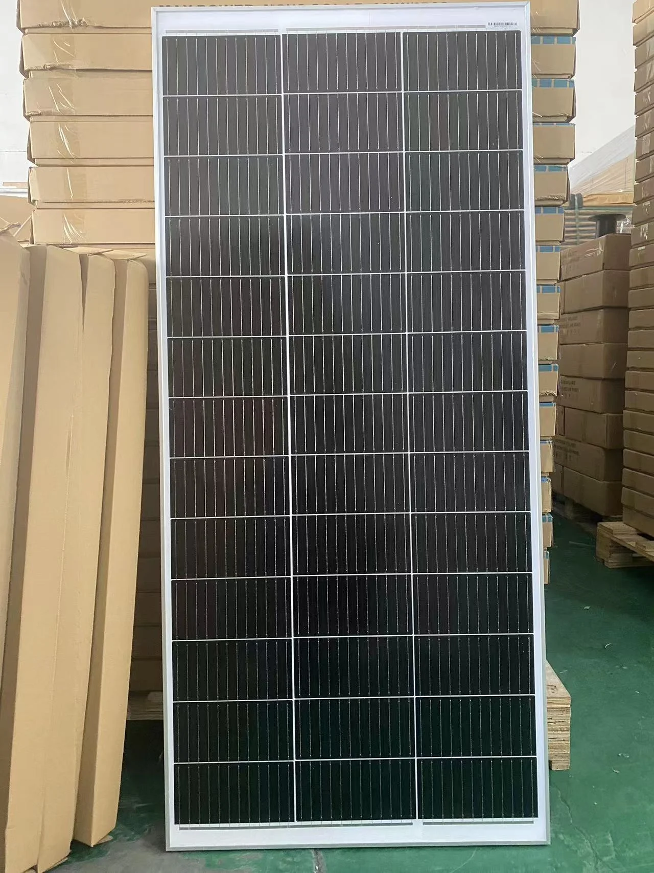 200W Monocrystalline Solar Panel - Efficient Power Generation