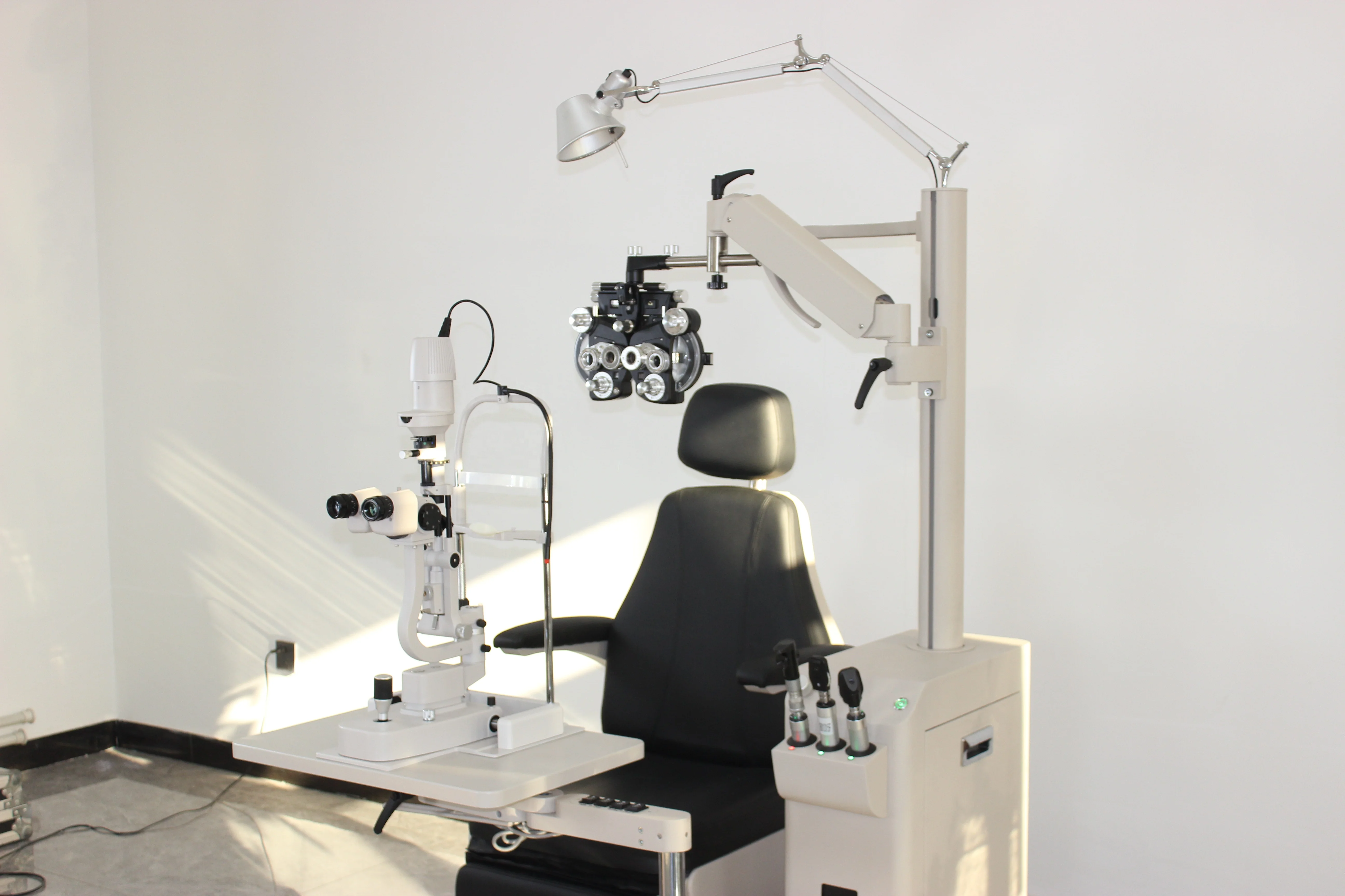 Ophthalmic Unit Ophthalmic Motorized Table Optometrist Table With Low ...