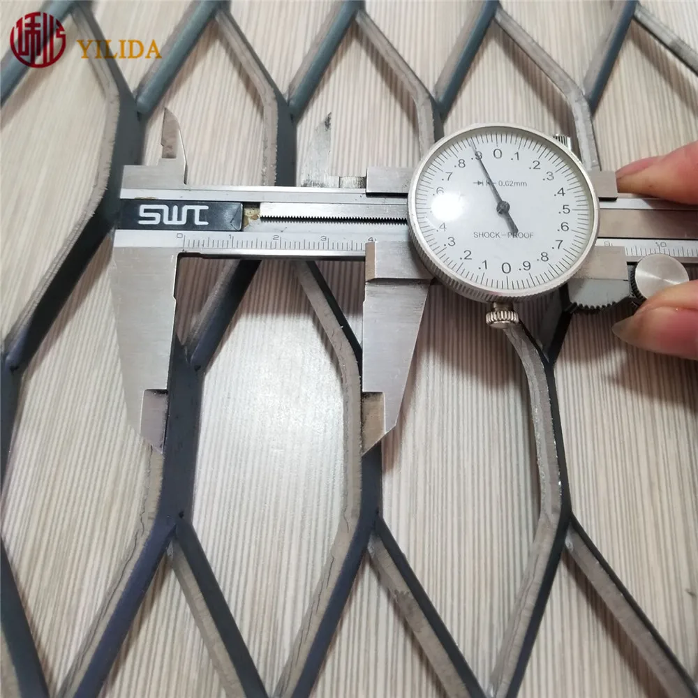 Astm A36 Expanded Metal Mesh - Buy Expanded Metal,Expanded Mesh ...