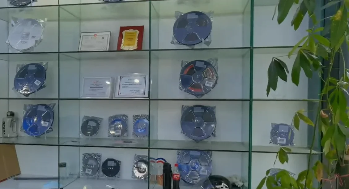 Microcontroller With Lin And Bldc Mosfet Driver For Automotive ...