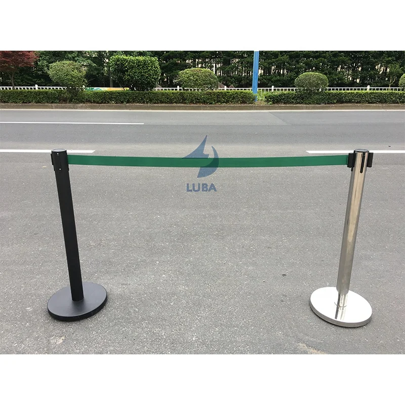 New Retractable Traffic Crowd Control Barrier/pedestrian Barricade ...