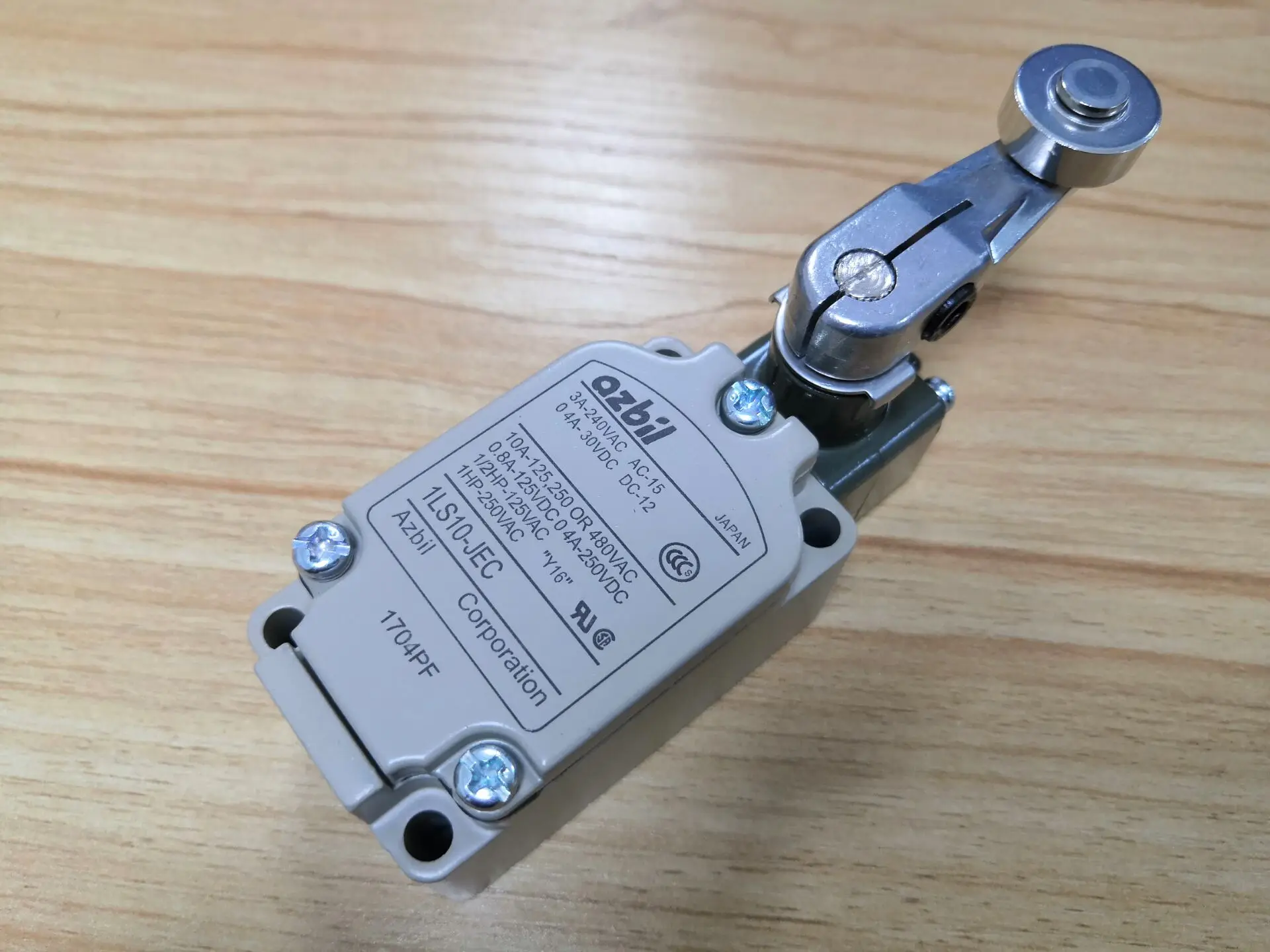 日本限位开关 1ls-j500 - Buy 1ls-j500,限位开关1ls-j500,1lsj500 Product on Alibaba.com