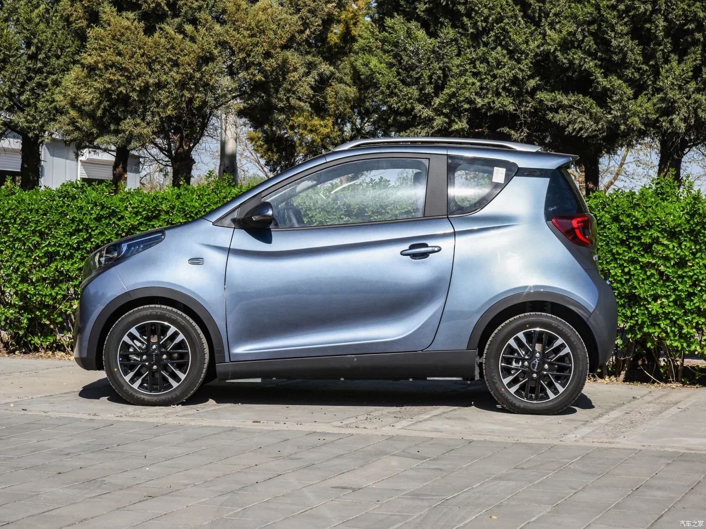 Chery Eq1 301km Electric Vehicle Smart Mini Suv 2wd Off Road Sedan ... Chery Eq1 301km Electric Vehicle Smart Mini Suv 2wd Off Road Sedan ...