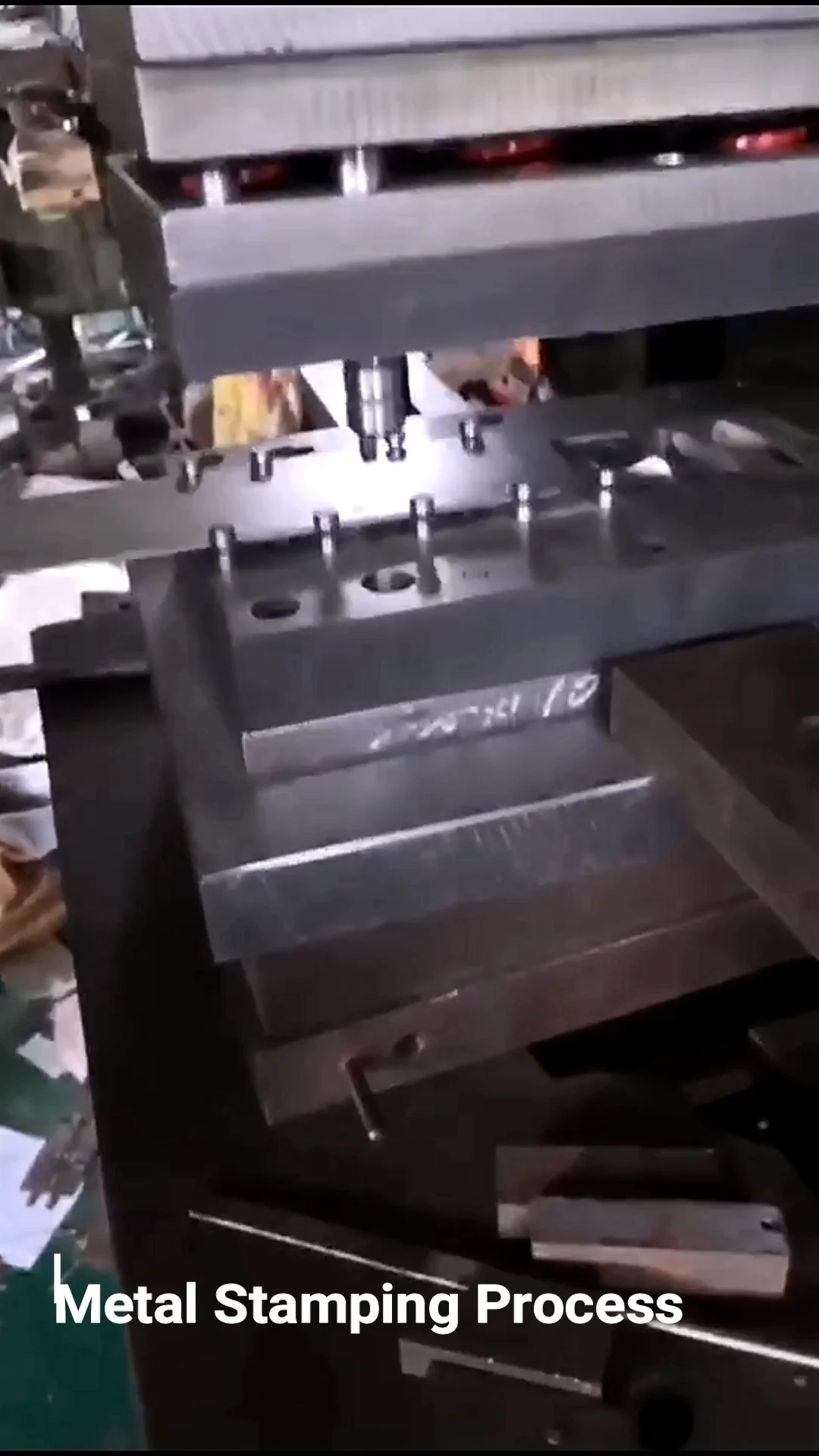 Progressive Metal Pressing Die & Punching Mold - Buy Progressive ...