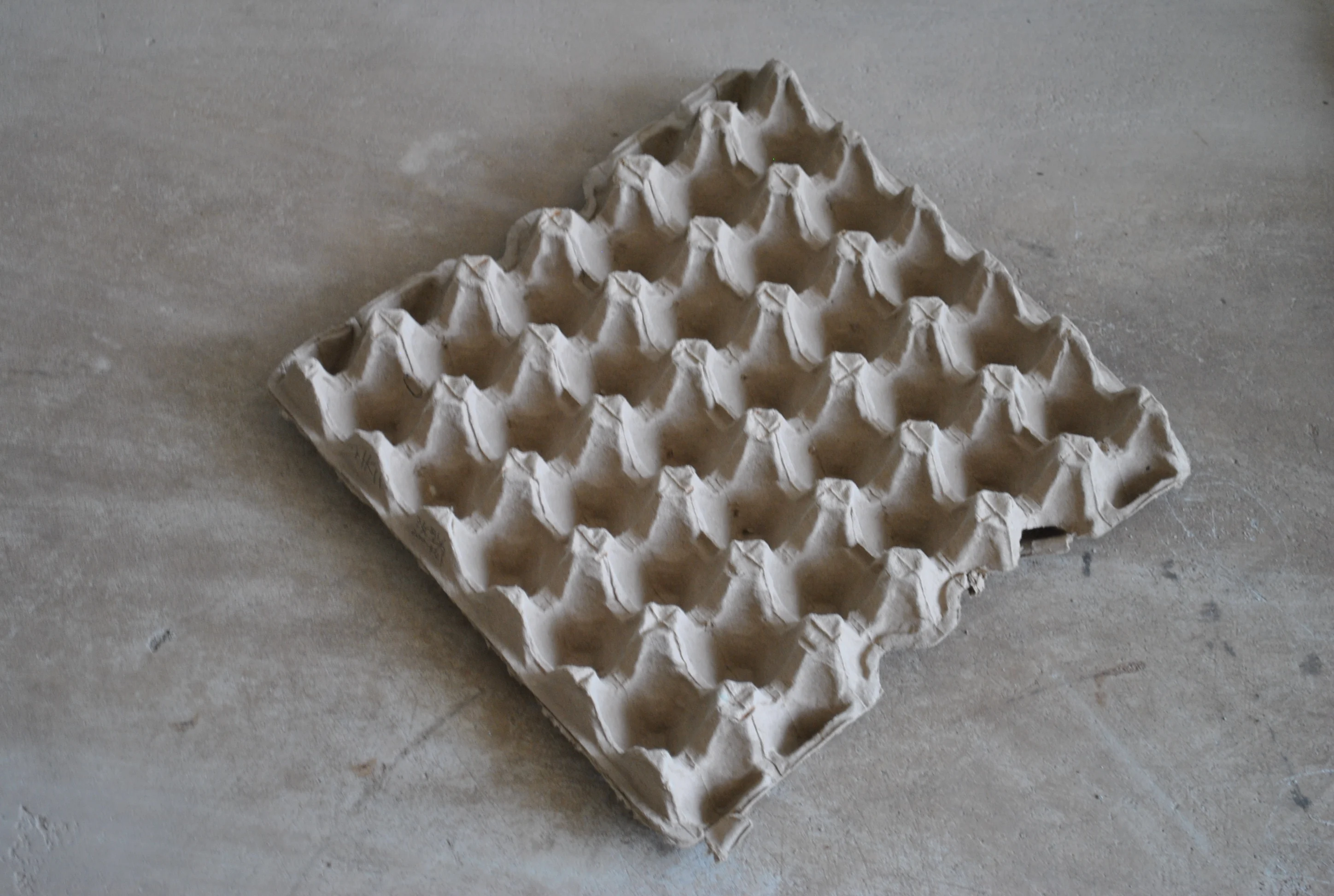 30 Holes Egg Tray Biodegradable Pulp Moulds For Egg Tray Machine - Buy ...