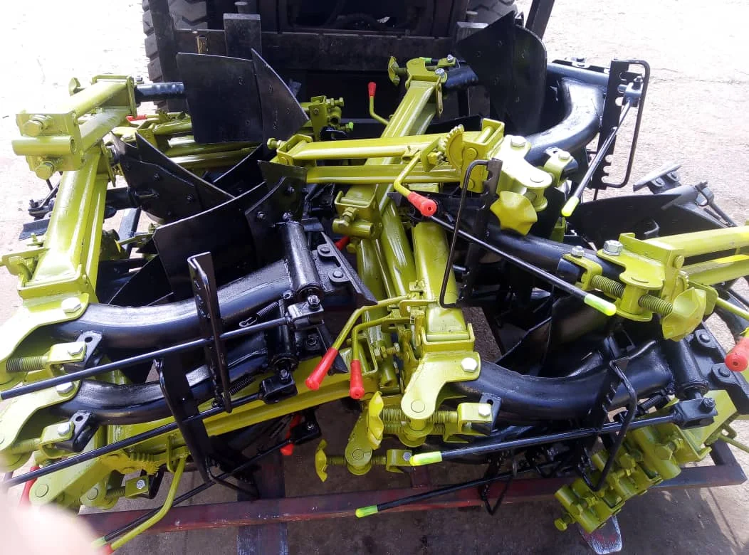 Double Plough for Tractors - Efficient Furrow Fertilization
