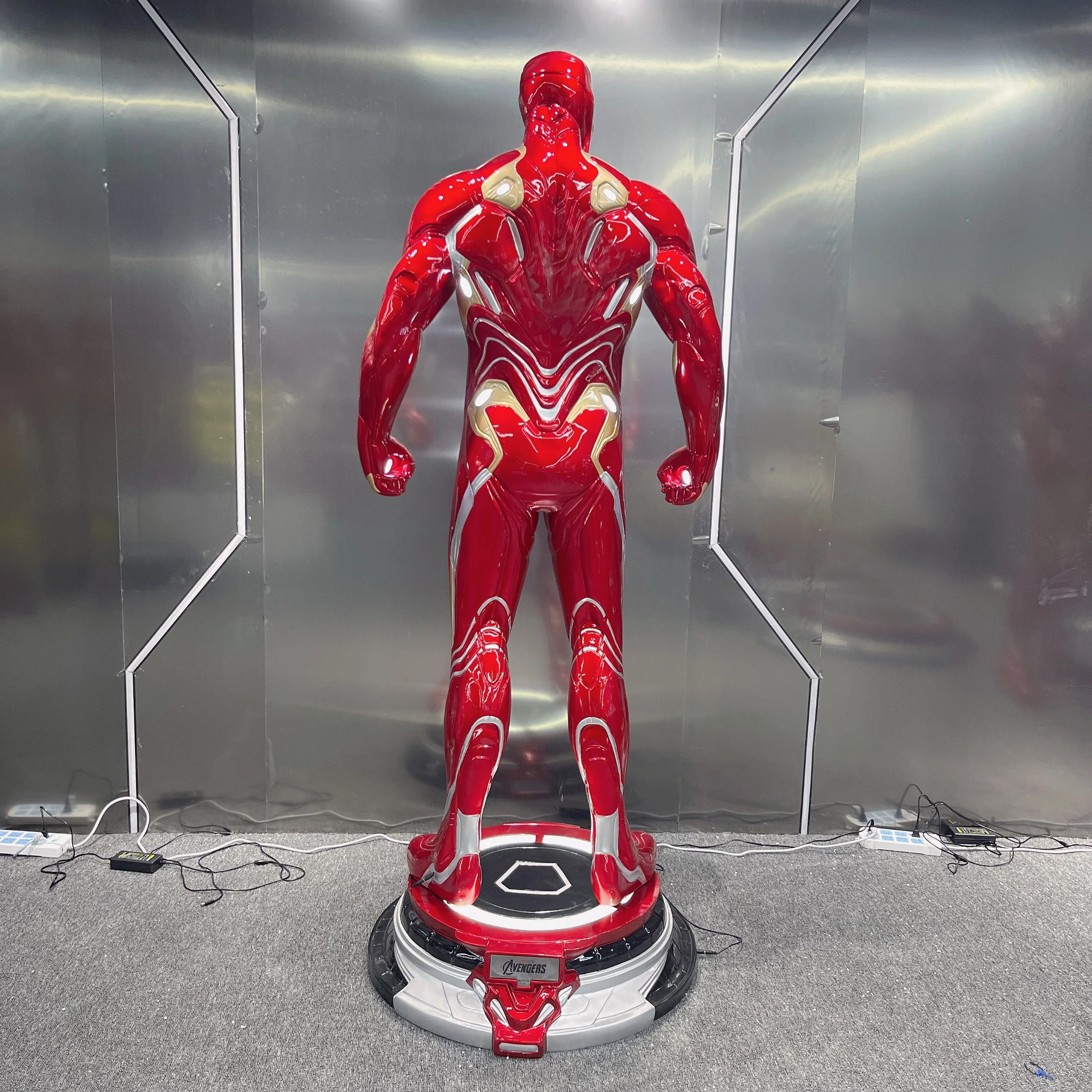 Iron Man MK50 Anti-Hulk Armor - Lifelike Resin Sculpture