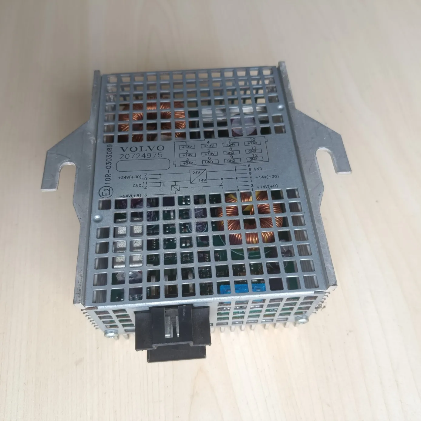 Second-hand 24v To 12v Voltage Converter 20724975 20274977 21265320 ...