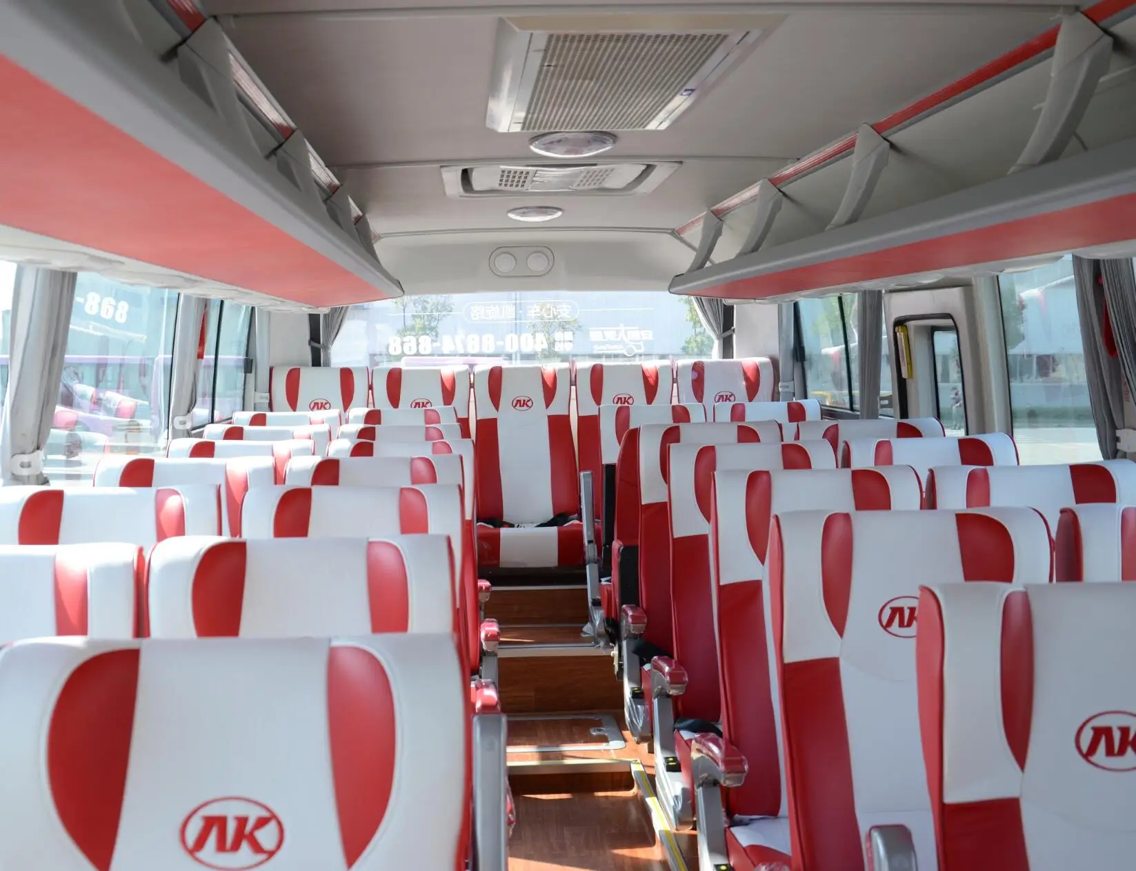 High Quality Coach 8m Tourist Bus For Sale - Buy Tourist Bus,High ...