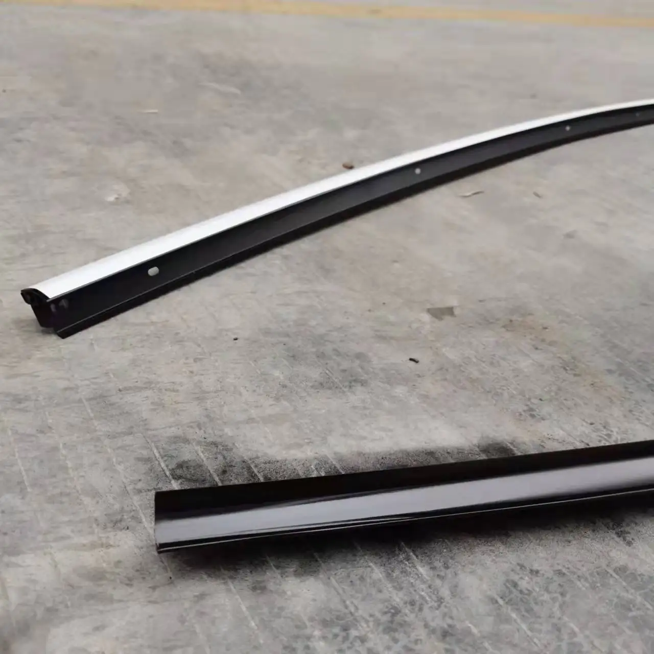 2021特斯拉y型车顶饰板1495730-00-C 1495731-00-C原装零件| Alibaba.com