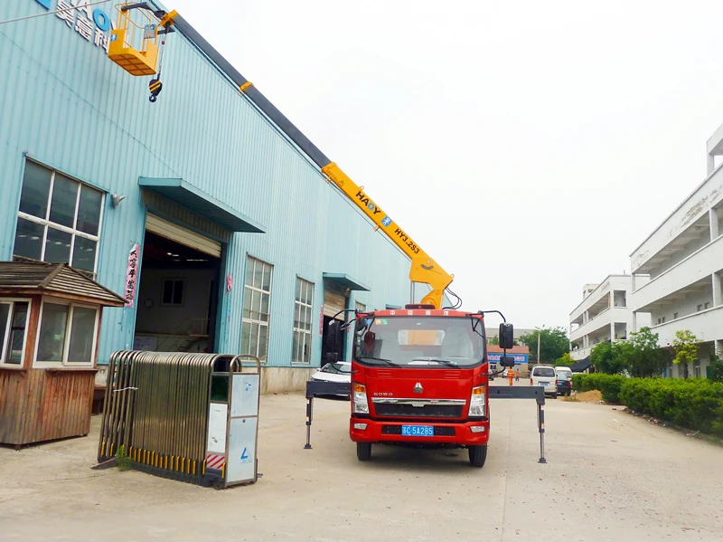 Sinotruk 3 Ton Crane Truck - Reliable Lifting Solutions