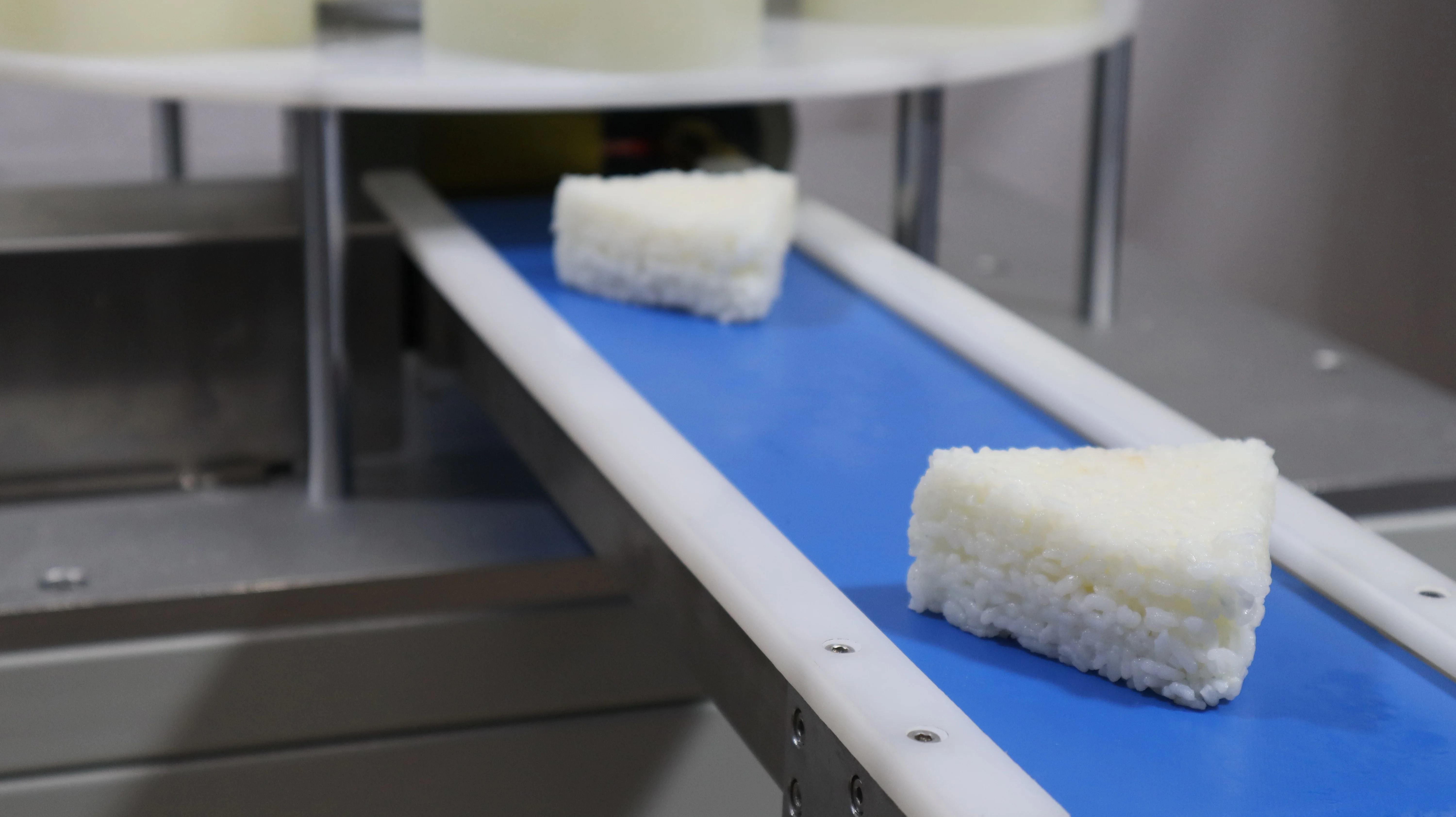 High Productivity Onigiri Sushi Machine - Triangle Rice Ball Maker