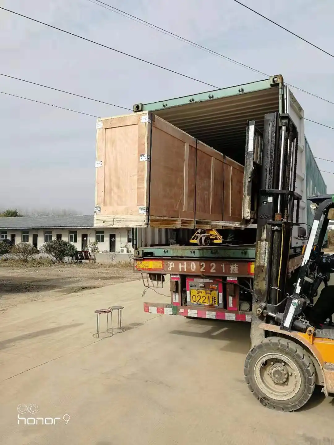 Vertical Carousel Rack System - Efficient Warehouse Solutions