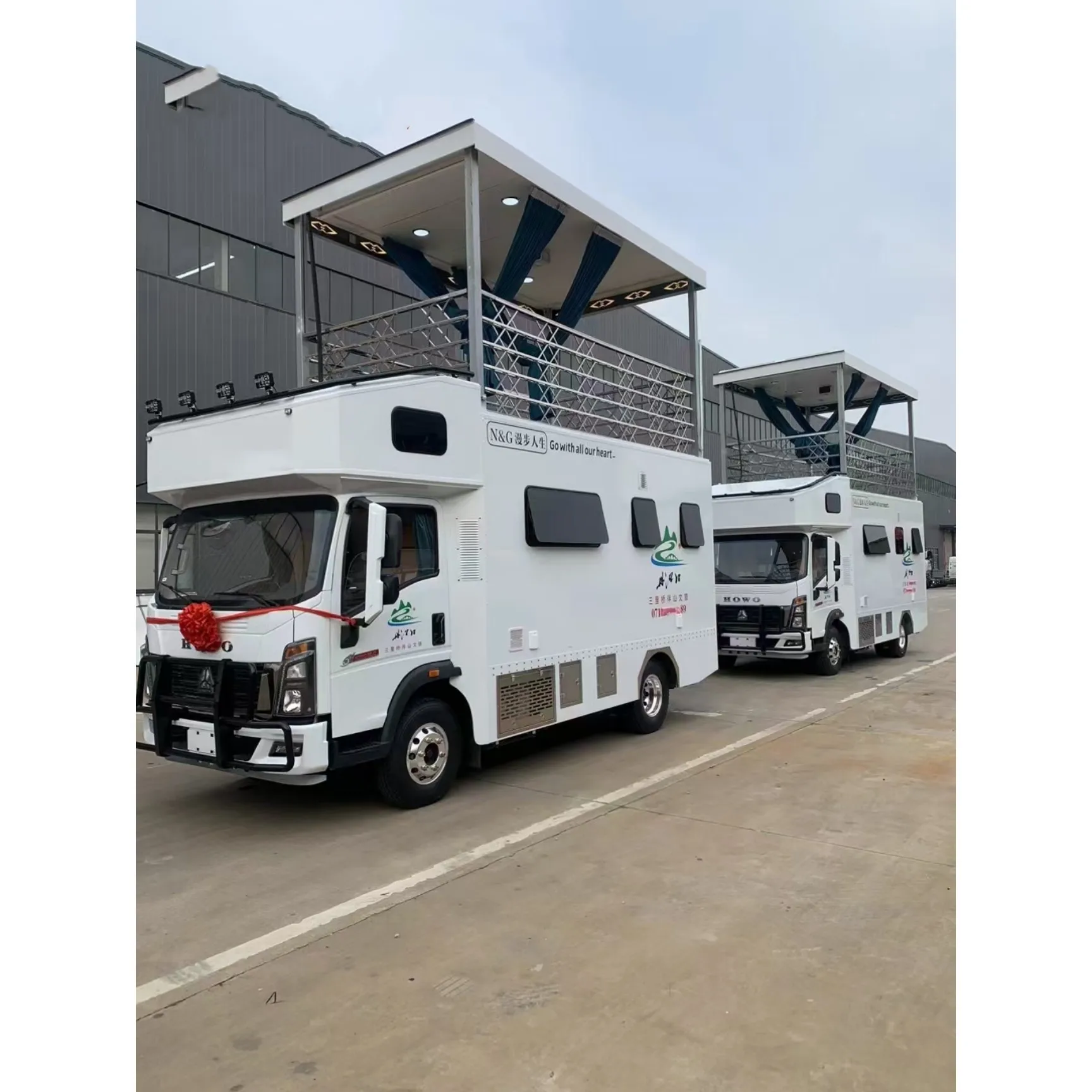 Howo Double-Decker Motorhome RV Camper with Generator