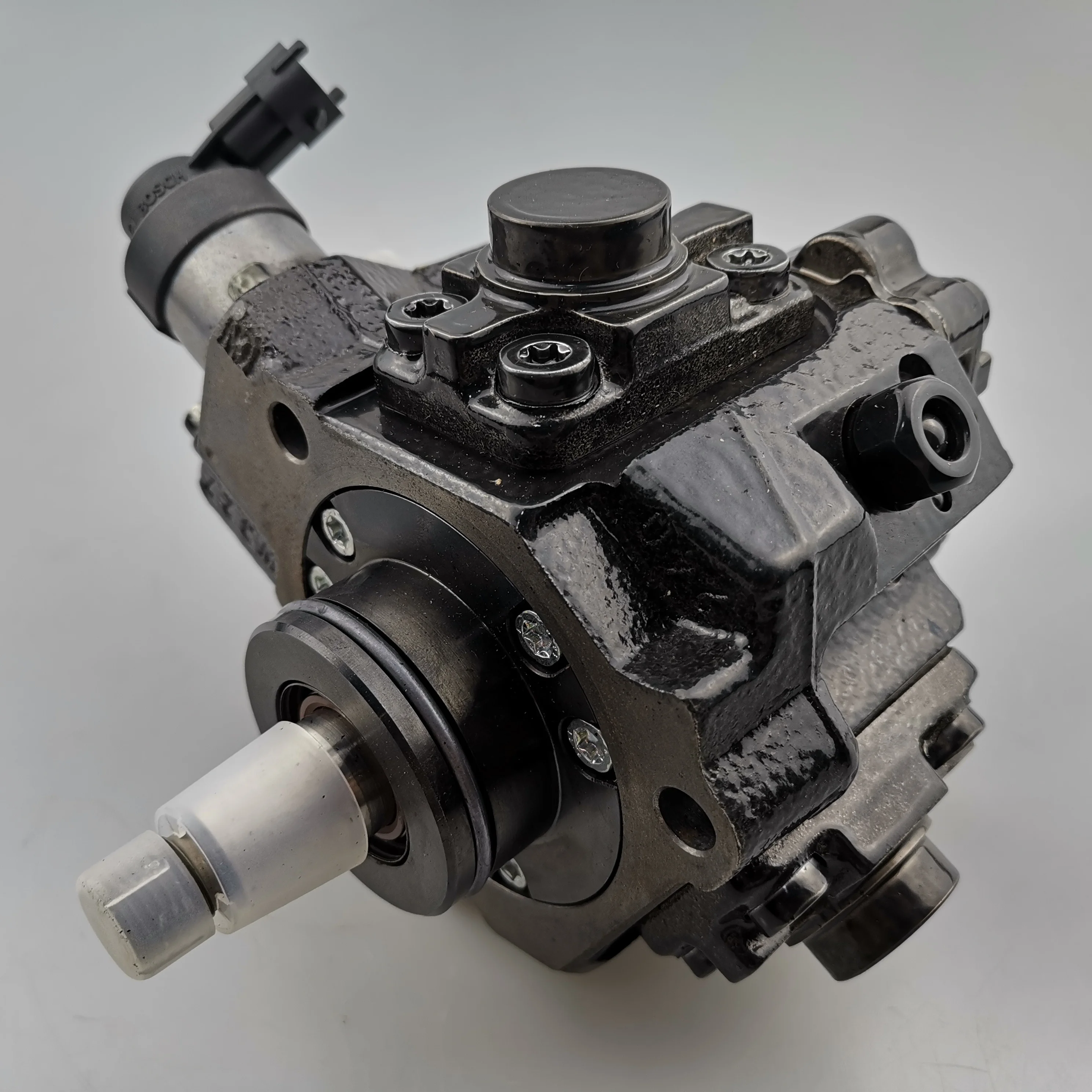 SAIC MAXUS T60 V80 High Pressure Oil Pump - Original Part