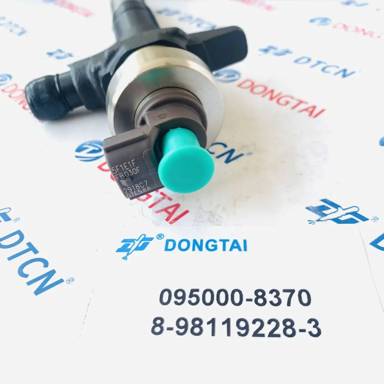 Common Rail Injector 095000-8370 8-98119228-3 For Isuzu 4jk1 - Buy ...