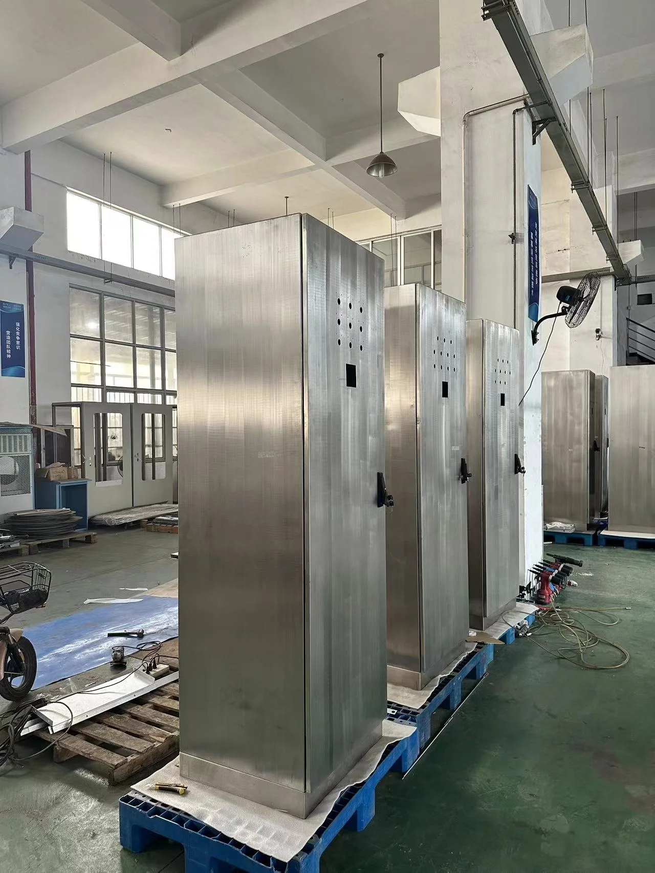 Custom Box Bending Stamping Works Enclosure Processing Parts Welding Service Stainless Aluminium ...