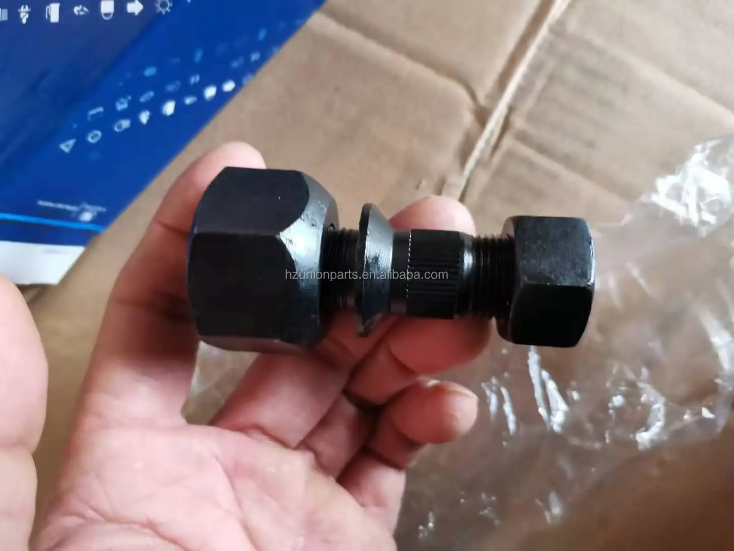OEM Bolt & Nut Hub Front for Hyundai H100 | Quality Parts for 1993-2016 ...