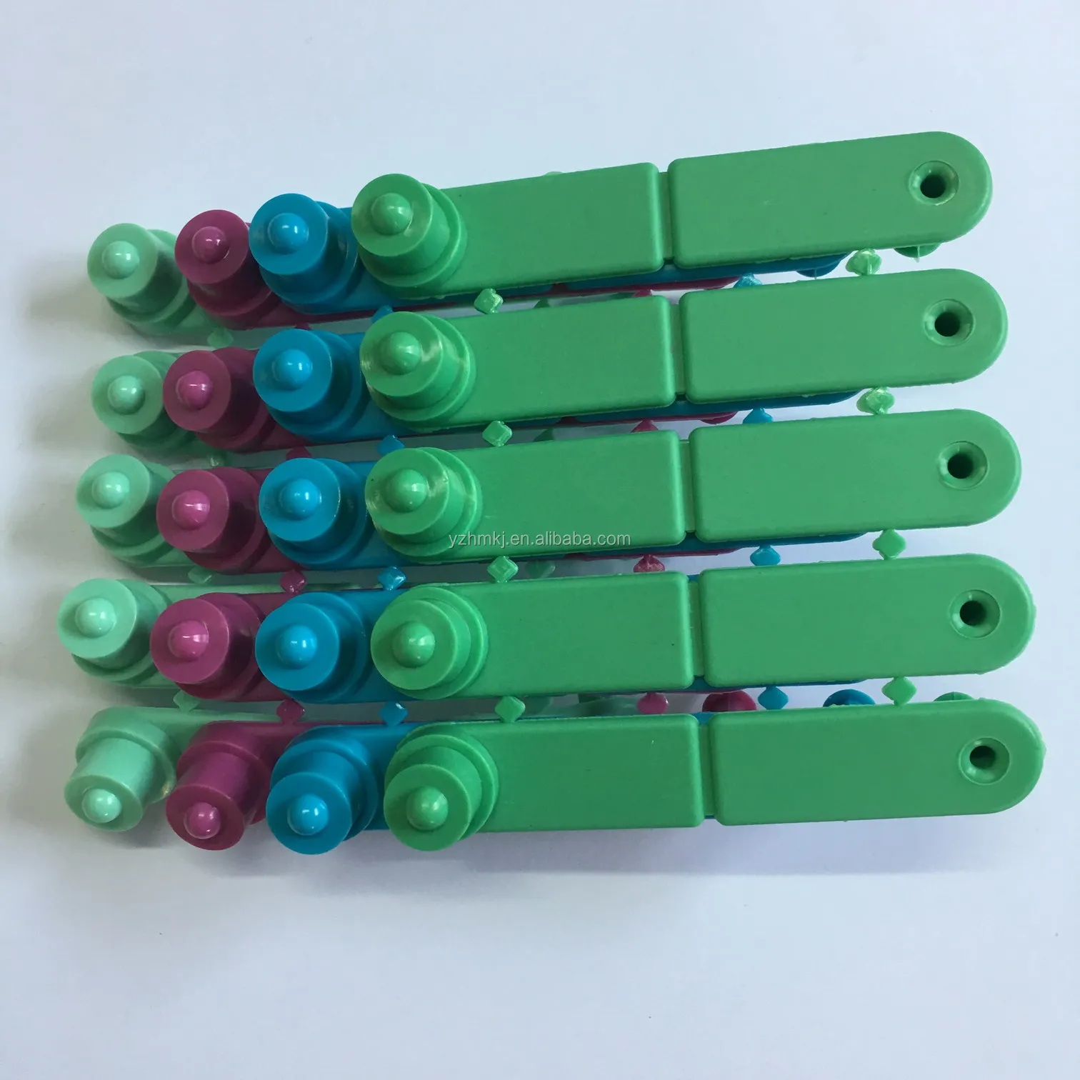 Plastic Sheep Ear Tag - Flag Ear Tag for Easy Identification