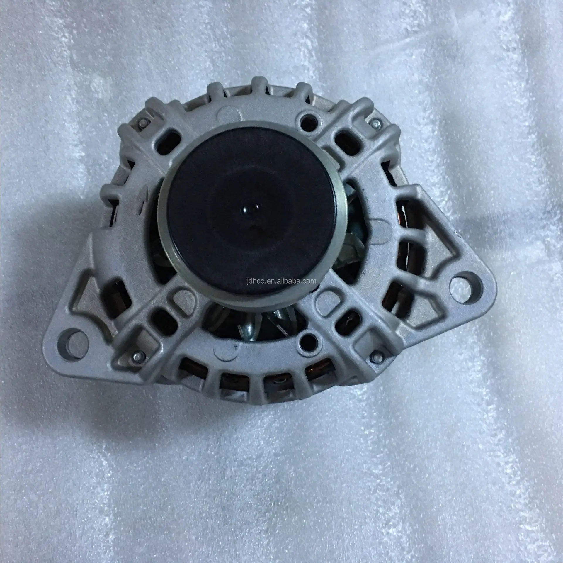 12V de alternador F000BL06X4 23100-4JM0A para NISSAN Navara 2,5 ...