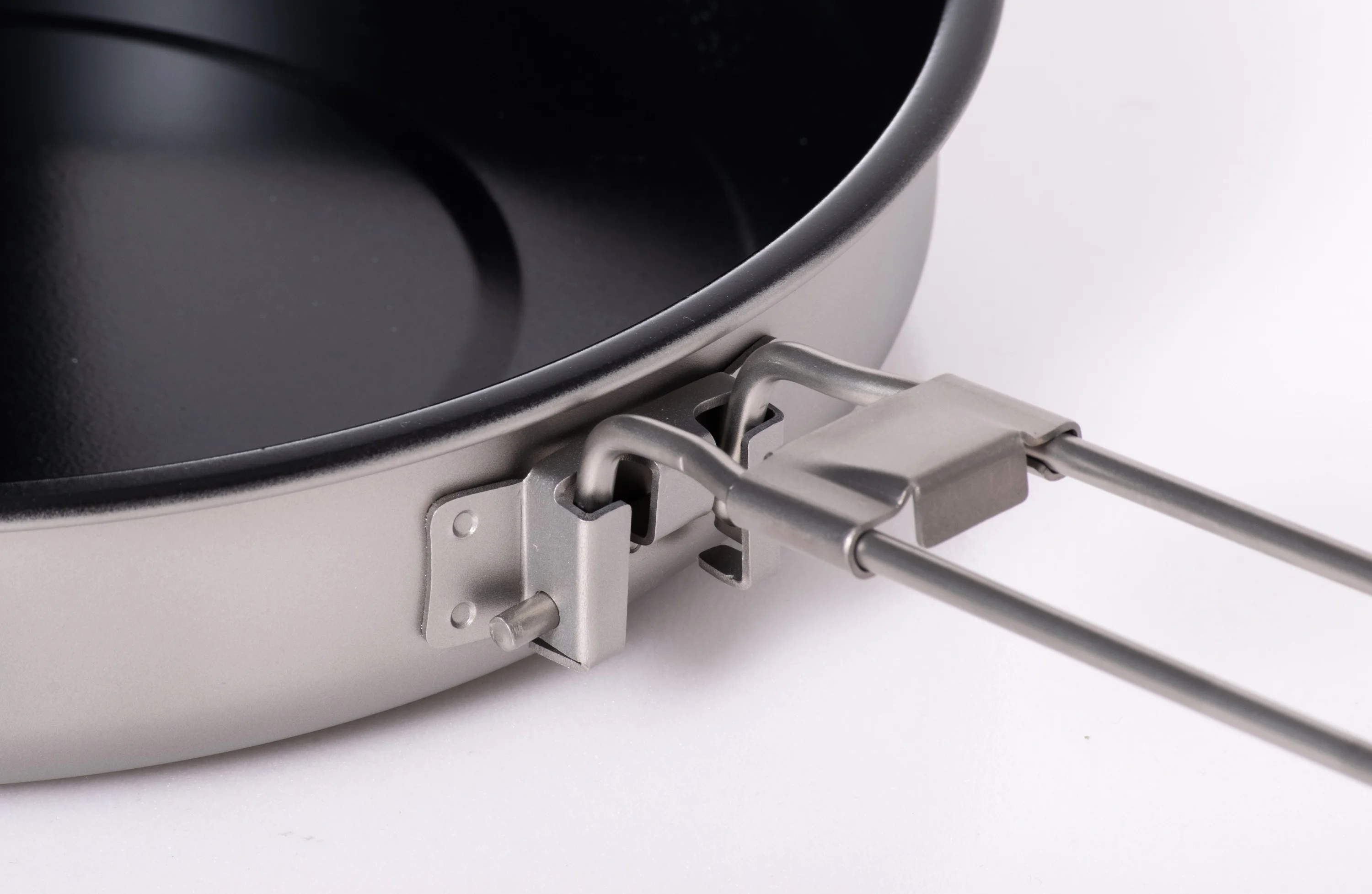 Lightweight Titanium Camping Non Stick Frying Pan For Outdoor Hiking ...