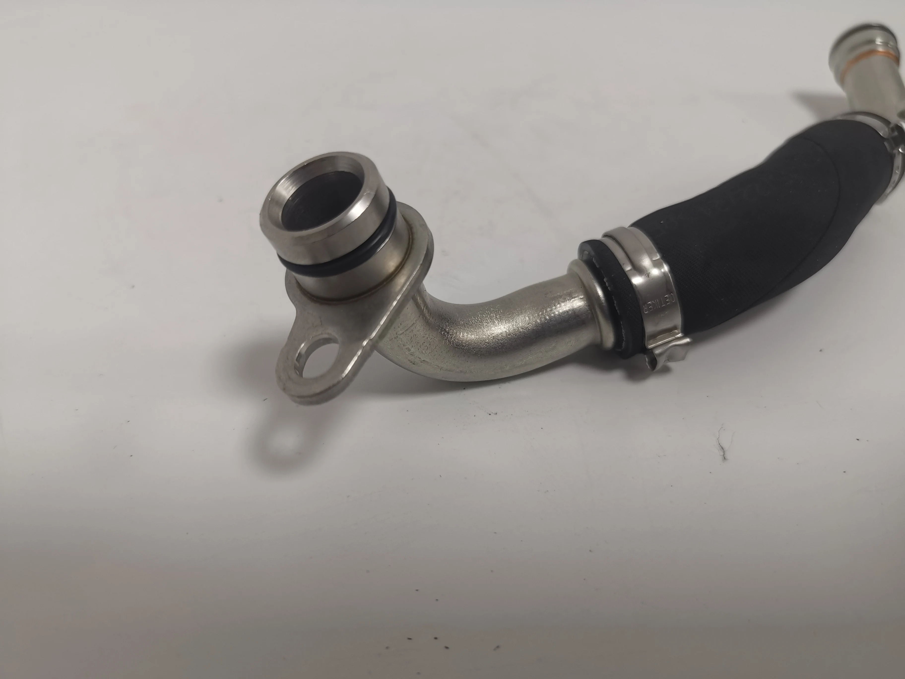 High Quality Auto Parts Turbocharger Coolant Pipe 1142 7585 403 For Bmw ...