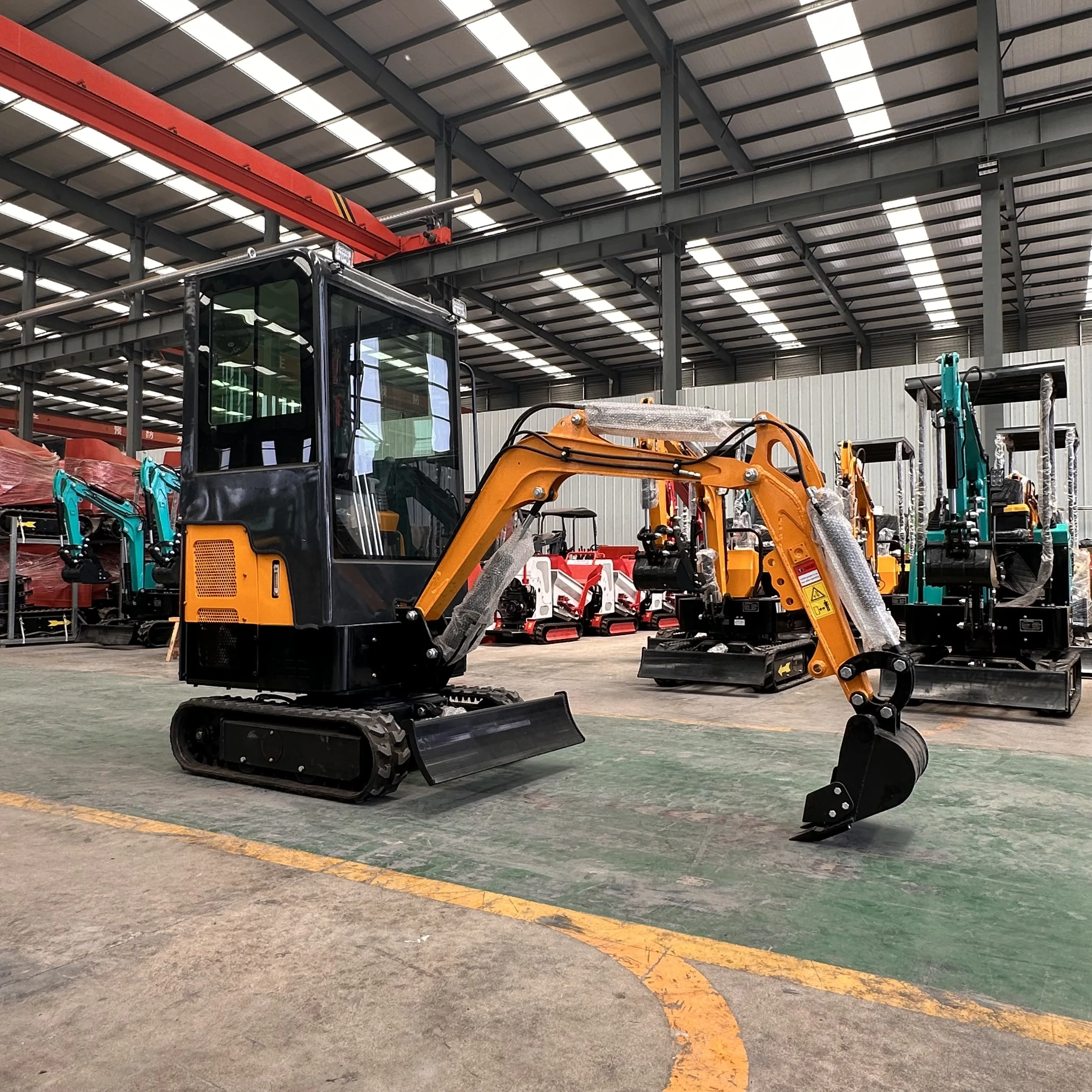 Hightop HT15 Mini Excavator with Heated Cab - 1.5 Ton Crawler Digger ...