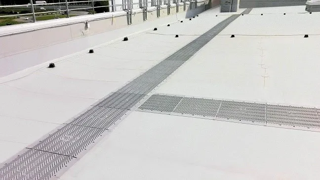 High Quality Non-slip Tpo Walkway Pad For Roof Waterproofing Projects ...