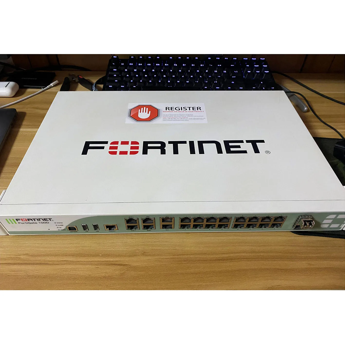 富通许可证fc-10-f100f-950-02-12富通fg-100f 1年统一威胁保护utp Ips 24x7 - Buy 富通许可证fc ...