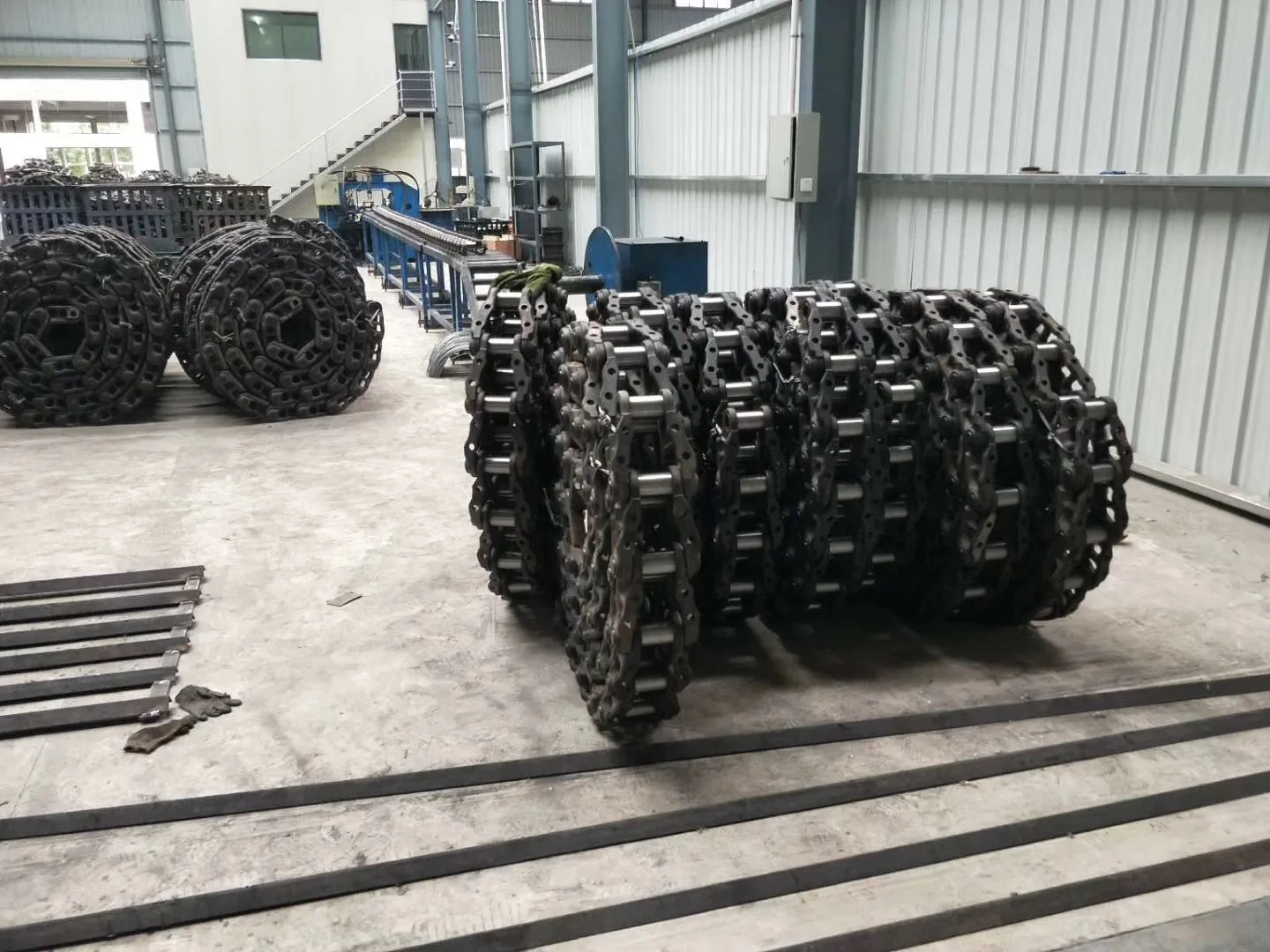 Excavator Track Chain Track Link PC200-5 PC200-6 PC200-7 PC200-8 Track ...